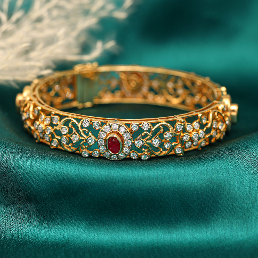 Buy Ruby and Emerald Interchangeable 18K Diamond Bangle | Zaveri Bros